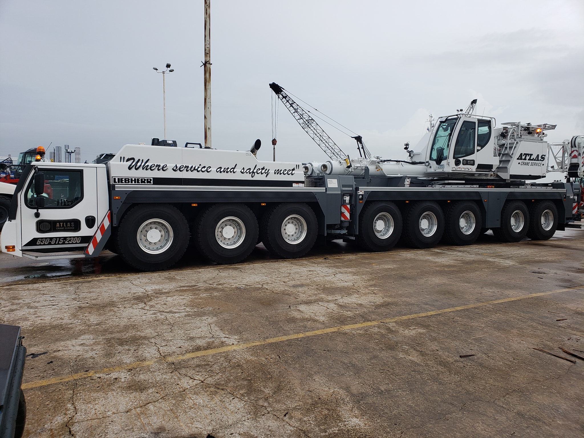 Bennett DriveAway Takes Heavy Duty Vehicle Transport to New Heights ...