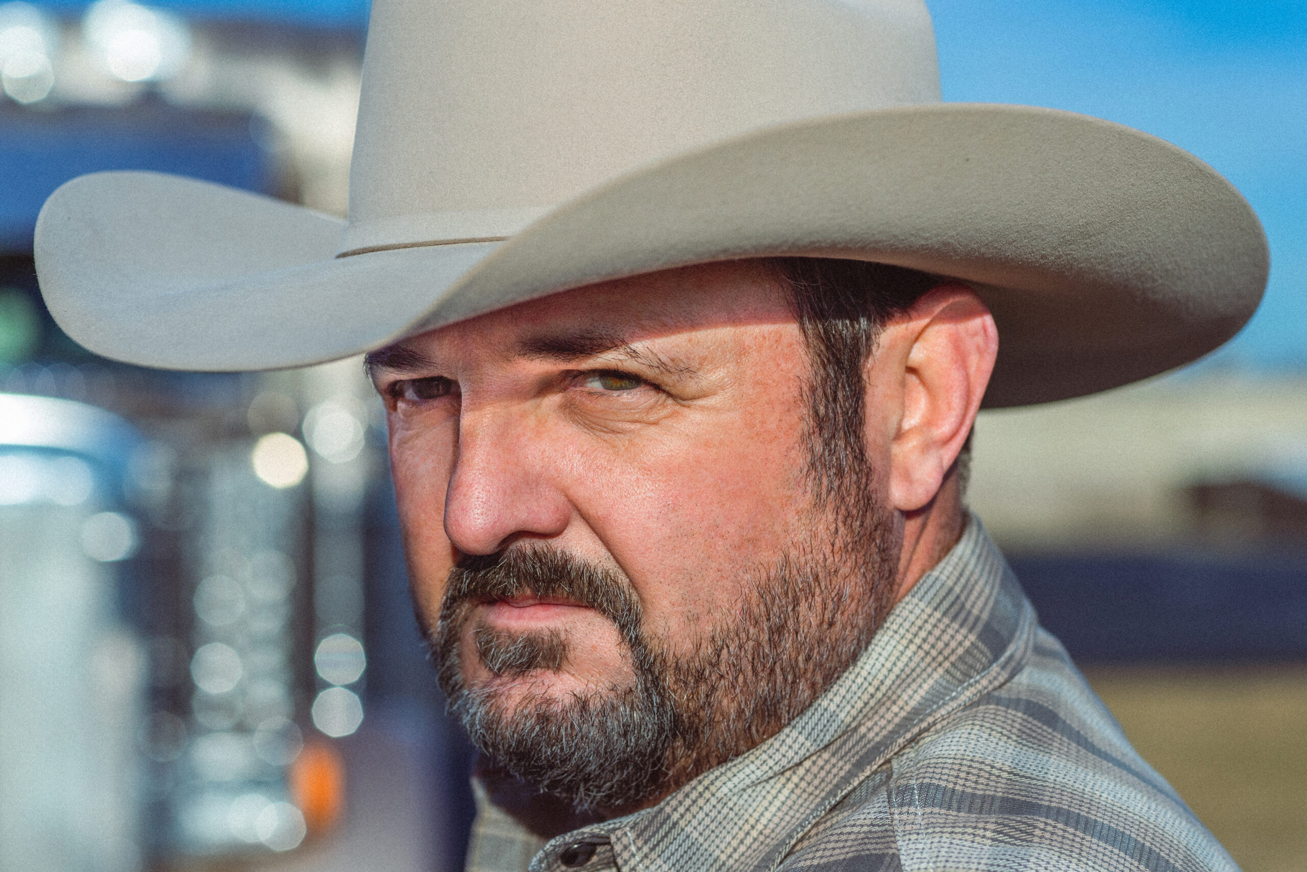 Bennett Continues Support for Tony Justice During Truck Show Tour and ...